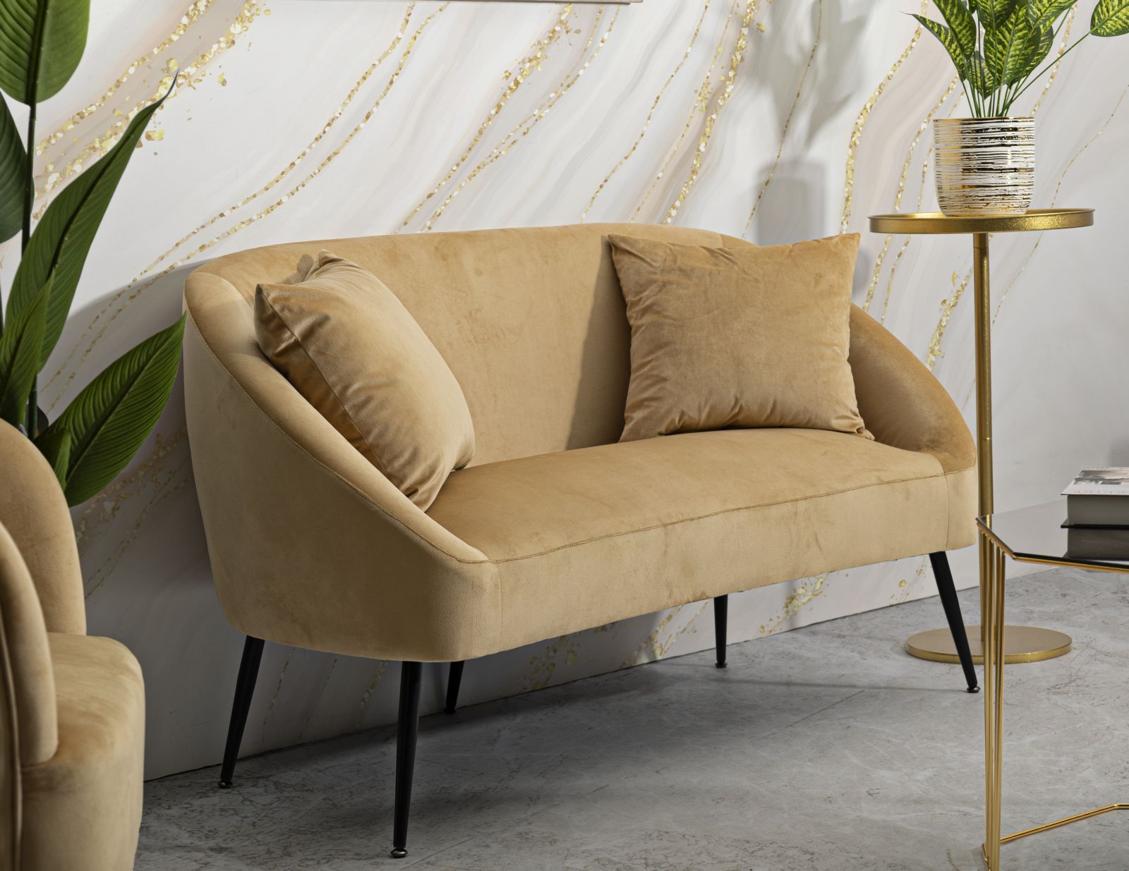 DIIVANID – Lehekülg 2 – Furnlux